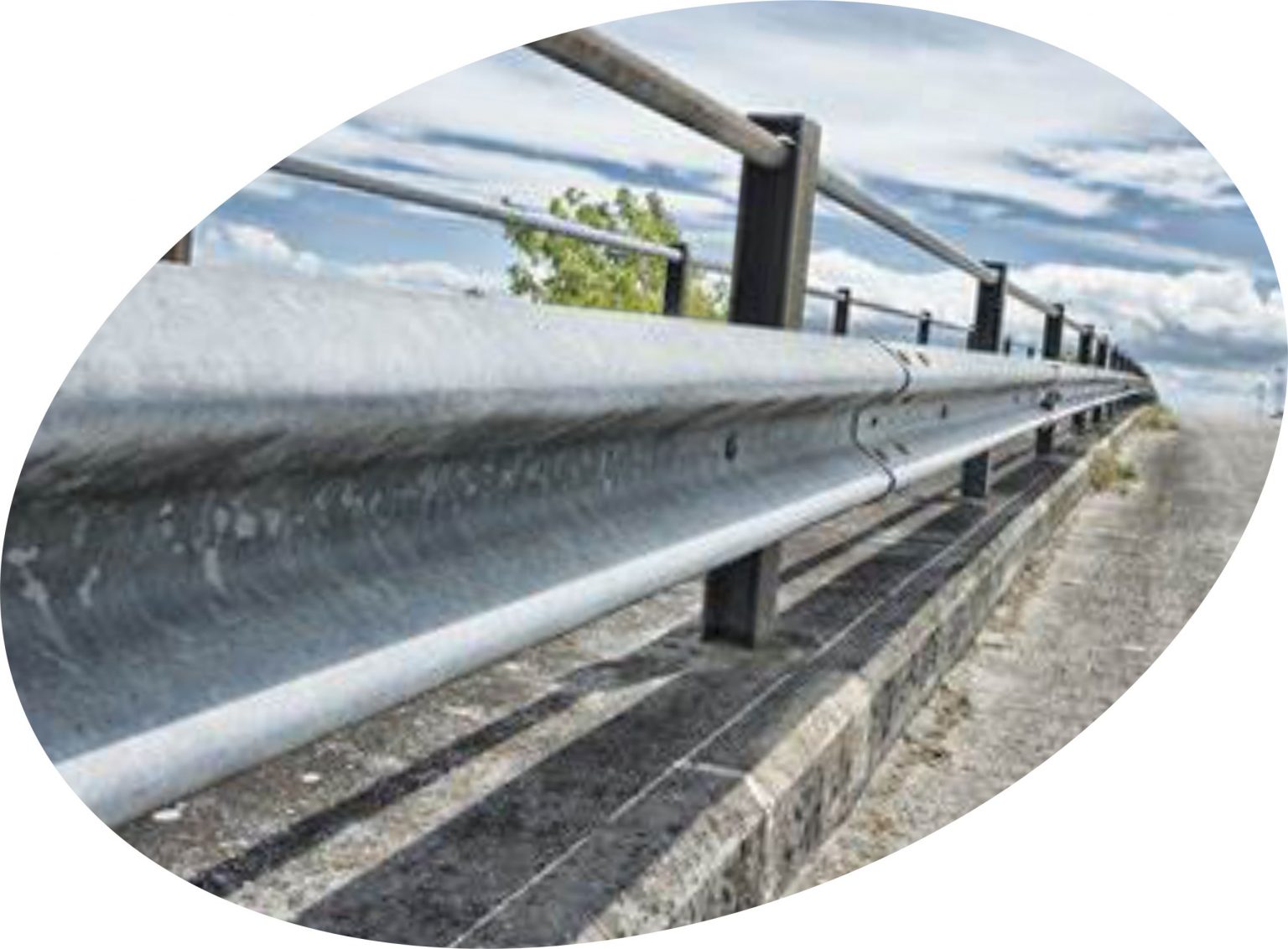 Pagar Pengaman Jalan Raya Guardrail Galvanis Beam Panjang 4m Post ...